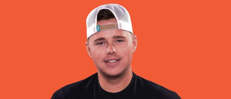 94.3 The Wolf - Country That'll Make You Howl!